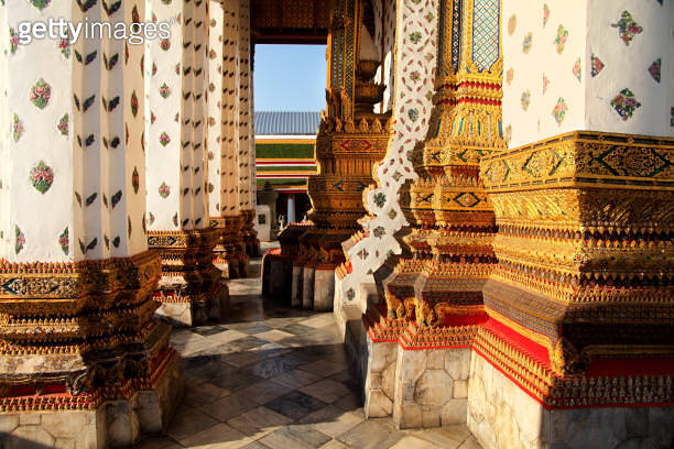 Architectural column details from buddhist temple in Bangkok 이미지 ...