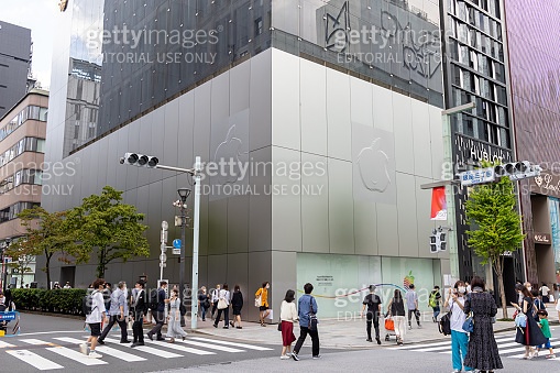 First Apple Store in Japan to be demolished 이미지 (1440770257) - 게티이미지뱅크