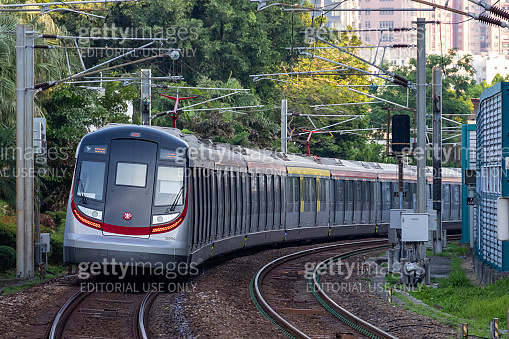 MTR East Rail Line in Hong Kong 이미지 (1395535605) - 게티이미지뱅크