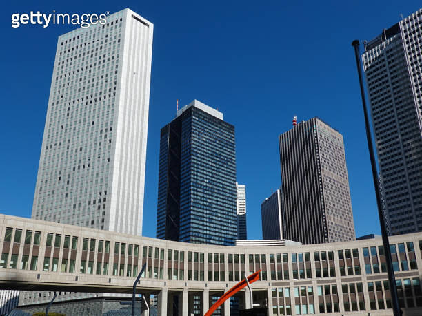 Tokyo Metropolitan Assembly Building (Shinjuku-ku, Tokyo) with the ...