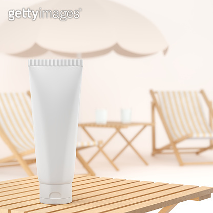 Empty sunscreen packaging mockup. Summer abstract blurred background ...