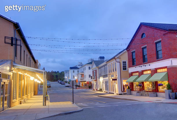 Mashpee Commons on Cape Cod (1398909223) - 게티이미지뱅크