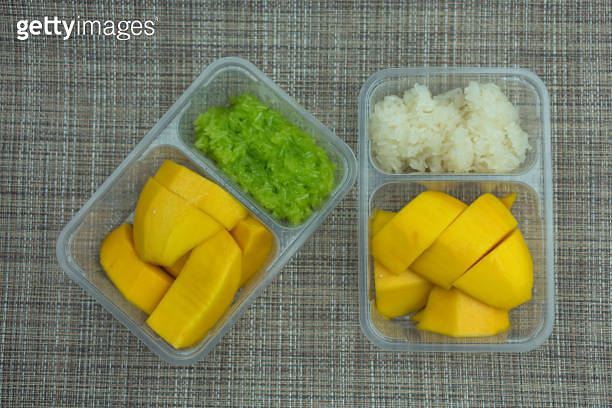 Mango sticky rice two colors of glutinous rice, white and green from ...