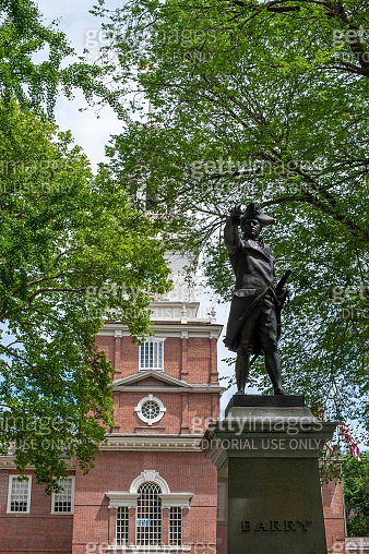 Barry statue in front of Independence Hall 이미지 (1495956092) - 게티이미지뱅크
