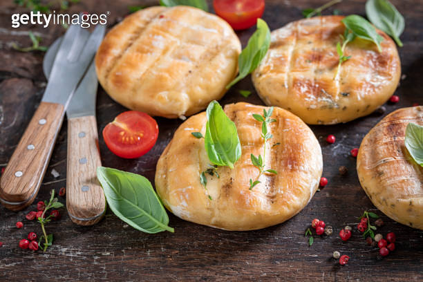 Delicious roasted halloumi cheese with rubbery texture and salty taste ...