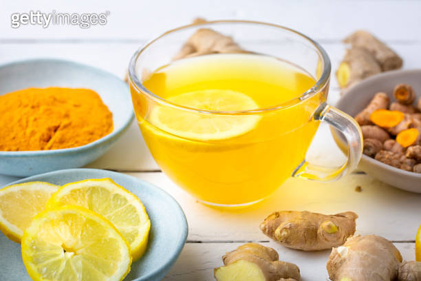 Curcuma longa and ginger, powder, rhizomes and tea. Complementary ...