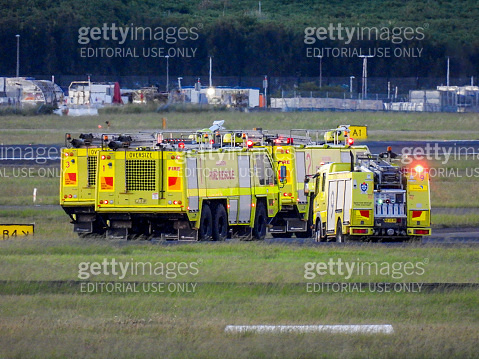 Sydney Airport Fire Engines 이미지 (1861645569) - 게티이미지뱅크