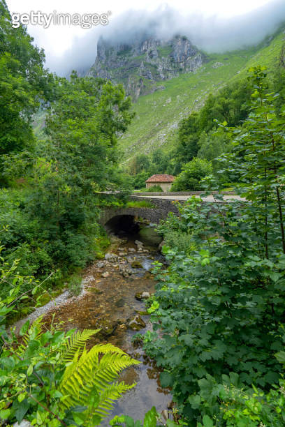 Ethnographic Complex of Tourist Interest of Tielve, Picos de Europa ...
