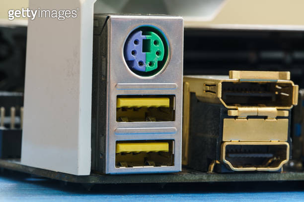 Computer Ports and Connectors 이미지 (1553258258) - 게티이미지뱅크
