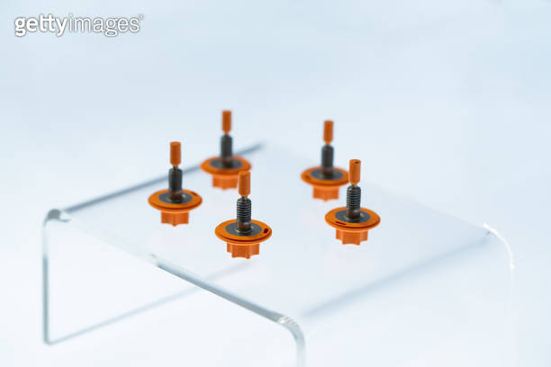 Special fasteners for electrical modules 이미지 (1824042410) - 게티이미지뱅크