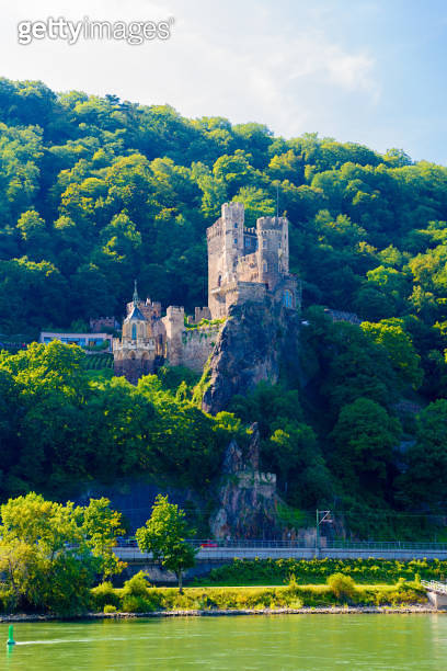 Rheinstein Castle in Ruedesheim Assmannshausen, Rudesheim am Rhein ...