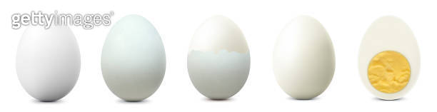 White chicken eggs isolated on white background. Textured Whole ...