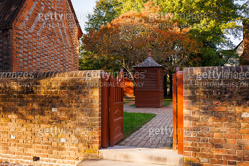 Touristic place in Colonial Williamsburg, VA. Open gate leading to the ...