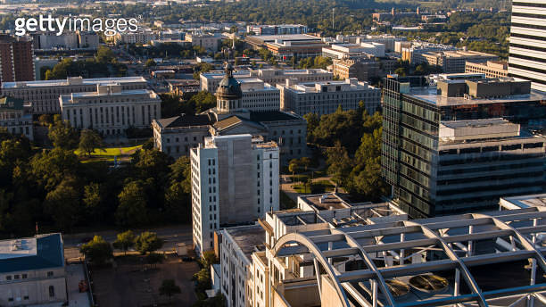 Contrast of historic and modern architecture in Downtown Columbia of ...