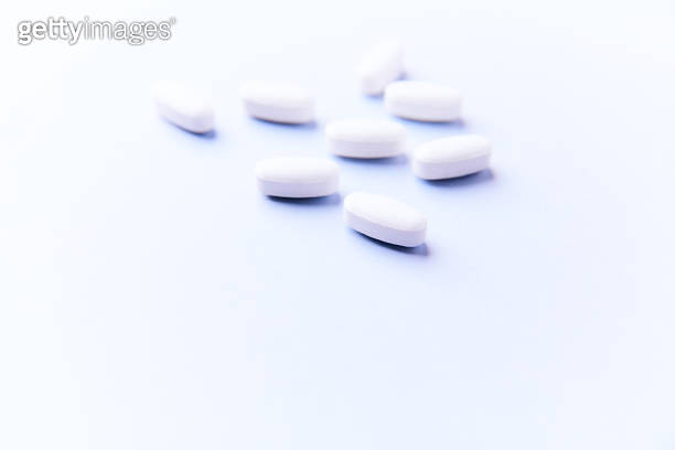 Amino acids tablets. Nutrition for bodybuilding. Fitness supplements on ...