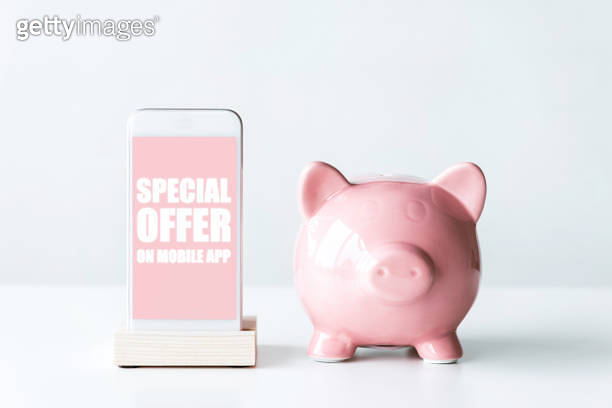 Special Offer on Mobile App 이미지 (1458559258) - 게티이미지뱅크