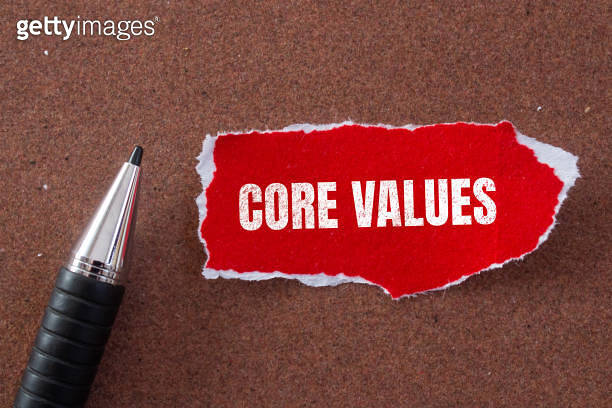 Core values lettering on ripped paper 이미지 (1840095250) - 게티이미지뱅크