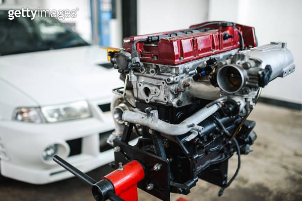 Car engine outside the car. Auto repair shop concept 이미지 (1852146624 ...