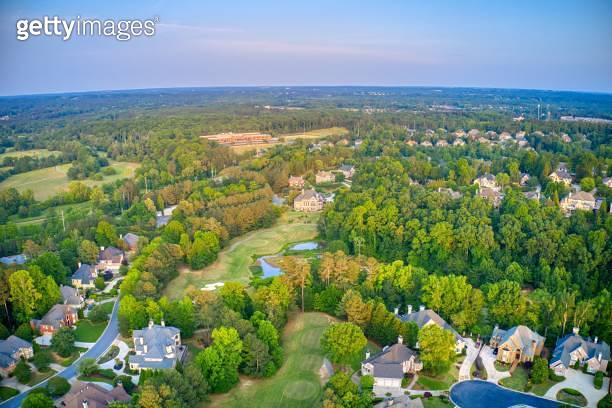 Aerial panoramic view of an upscale subdivision 이미지 (1493637491) - 게티이미지뱅크