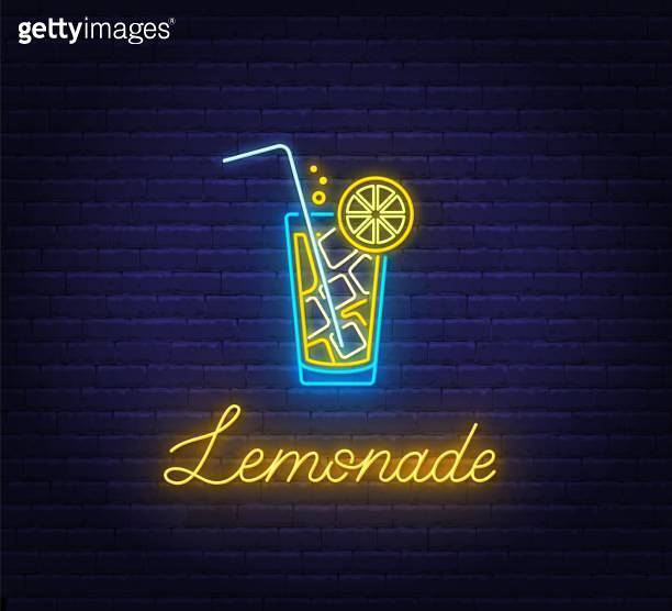 Lemonade neon sign on brick wall background. 이미지 (1677764582) - 게티이미지뱅크