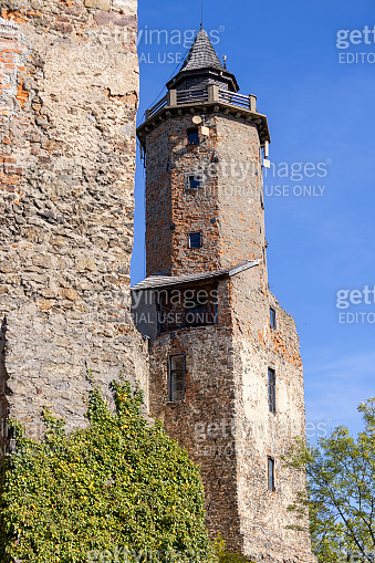Medieval Grodno Castle, octagonal tower, Zagorze Slaskie, Poland 이미지 ...