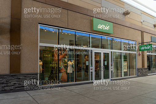 An Aerie store store in Niagara-on-the-Lake, On, Canada. 이미지 ...