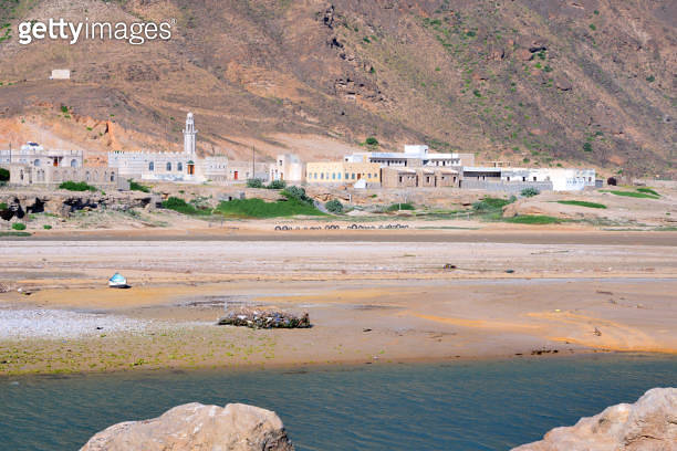 Al-Fatk seen from the right bank of the wadi, Al Ghaydah district, Al ...