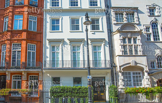 Beautiful periodic buildings of Mayfair, one of the richest areas to ...