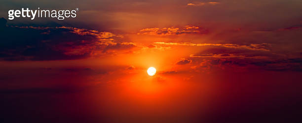 sky with red sunrise (sunset). Wide photo. 이미지 (1816528793) - 게티이미지뱅크