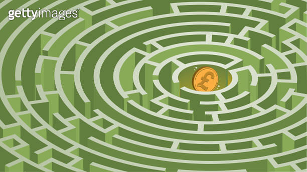 Shiny pound sterling coin hidden in a 3D circle maze (1463876827) - 게티이미지뱅크
