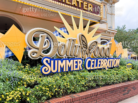 Dollywood Summer Celebration in Pigeon Forge, TN. 이미지 (1492876961) - 게티이미지뱅크