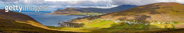 Panorama of Ashleam village in Granuaile Loop Walk Trail 이미지 ...