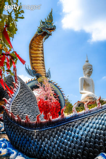 Wat Roi Phra Phutthabat Phu Manorom, Mukdahan, Thailand 이미지 (1858723599 ...