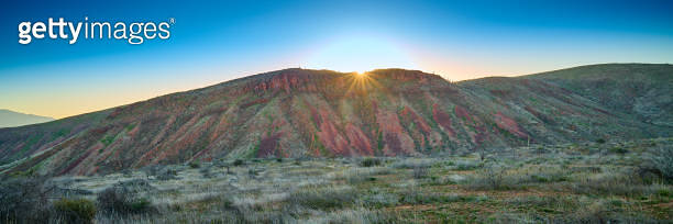 Sunrise over red rock cliffs in Tonto National Forest, Arizona ...