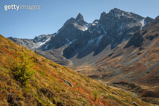 Alpine Landscape in Muottas Muragl, Engadine Valley, Graubunden, Swiss ...