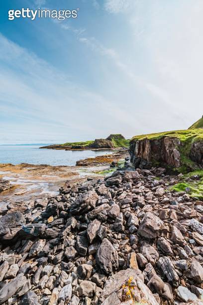 An Corran Beach of the Isle of Skye, Scotland, UK (1710369024) - 게티이미지뱅크