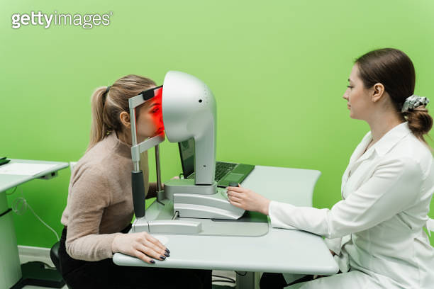 Corneal topography eye vision test for visual description of the shape ...