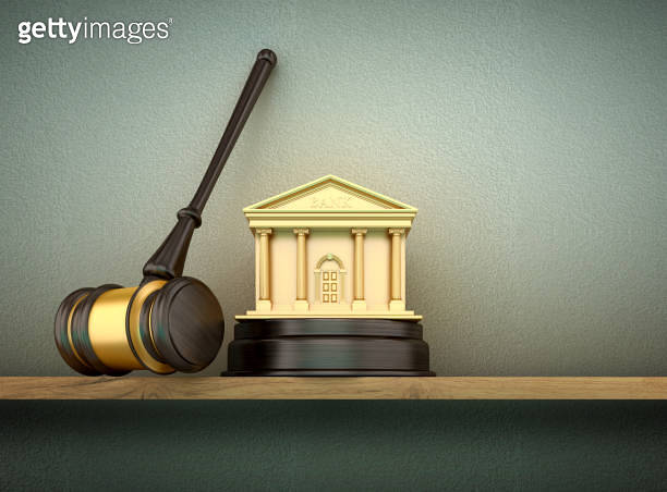 Bank Building with Gavel on Shelf 이미지 (1666313379) - 게티이미지뱅크