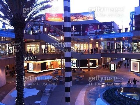 Santa Monica Place shopping mall, Santa Monica, Los Angeles, USA ...