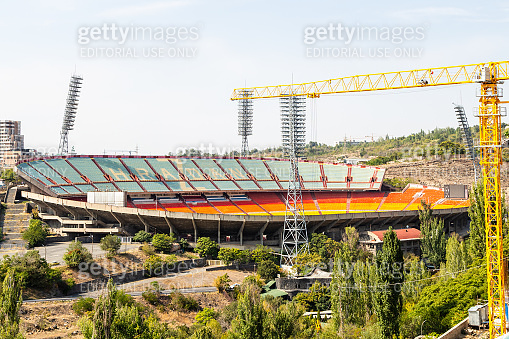 view of Hrazdan Stadium in Hrazdan Gorge, Yerevan (1749867000) - 게티이미지뱅크