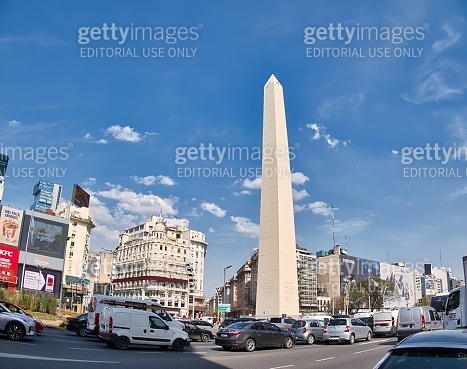 the famous Obelisco landmark in Buenos Aires 이미지 (1469313409) - 게티이미지뱅크