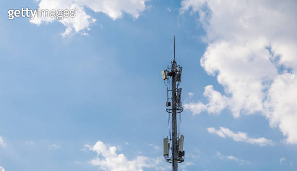6G Telecommunications Base Station Tower 이미지 (1622948070) - 게티이미지뱅크