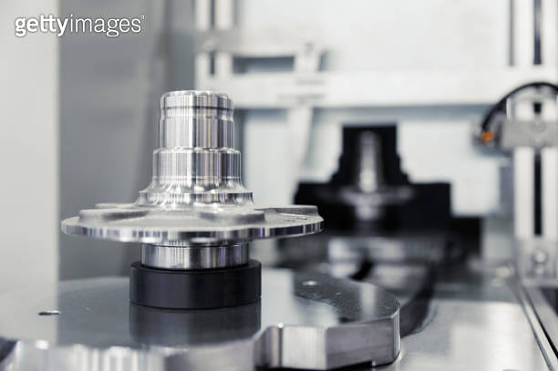 CNC machine tool production line parts close-up 이미지 (1491977548) - 게티이미지뱅크