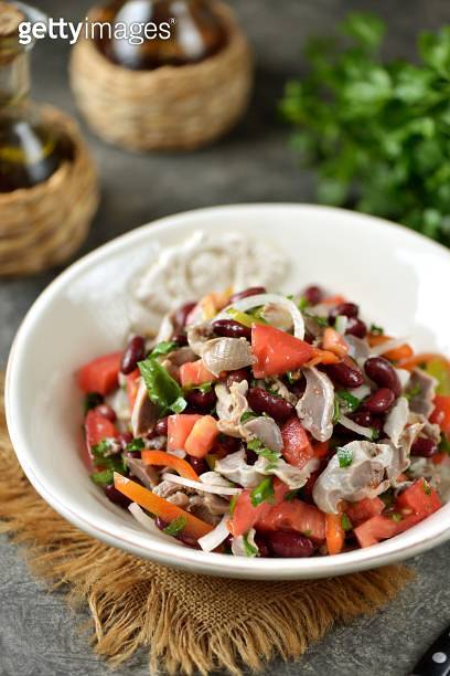 Healthy salad of chicken gizzards with bell peppers 이미지 (1720764992 ...