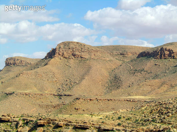 Discovering Beni Khedache, a Southern Tunisian Town between Djebel ...