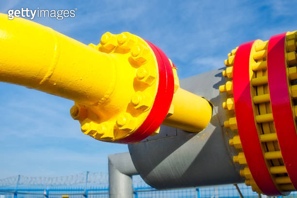 Gas industry pipe connection unit. Bolted connection of pipes for ...