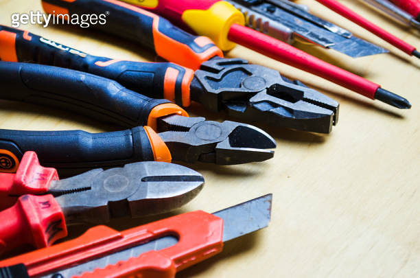 Different types of tools screwdrivers, pliers, nippers. 이미지 (1583471878 ...