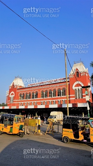 Auto stand Puratchi Thalaivar Dr MGR Central station (1471342610) - 게티이미지뱅크
