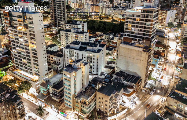illuminated city of Salvador da Bahia at night 이미지 (1874551759) - 게티이미지뱅크