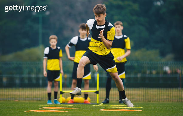 Soccer Camp for Teenagers.. Youth Footballers on Speed and Agility ... Soccer Camp for Teenagers.. Youth Footballers on Speed and Agility ...